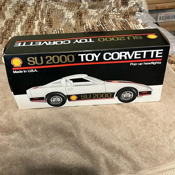 Corvette | Toys | The Shell Su 200 Toy Corvette White Plastic Car With ...